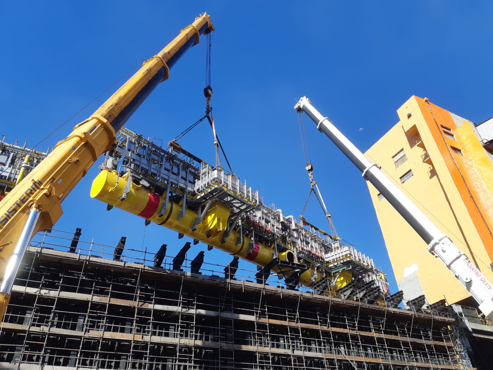 Carga complexa em polo siderúrgico – Prêmio Top Crane Brasil (Plano de rigging) – TechCon